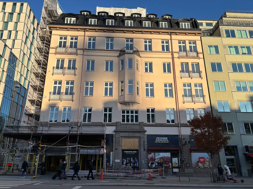 Ridån går upp!, av Magnus Jansson • Skyhills blogg